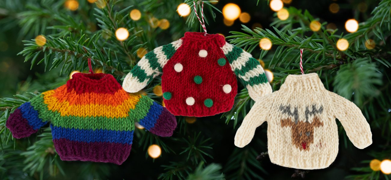 Give monthly and get a free Christmas decoration | Oxfam GB | Oxfam GB